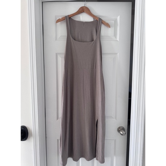 Beyond Yoga | Dresses | Beyond Yoga Featherweight Square Neck Slit Midi ...